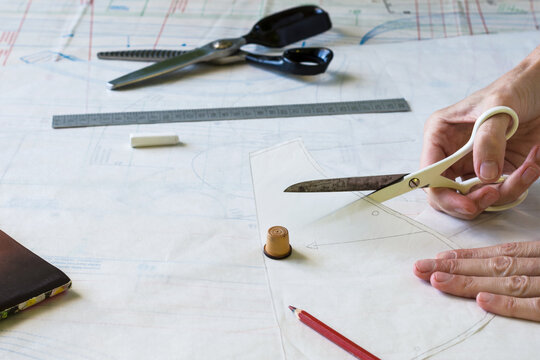 รูปภาพPatternmaking – เลือกดูภาพถ่ายสต็อก เวกเตอร์ และวิดีโอ319 | Adobe ...