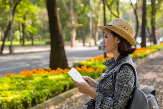 「Reconnoiter」の写真素材 | 36,073件の無料イラスト画像 | Adobe Stock