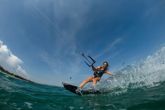 Paraboarding Bilder – Durchsuchen 51,201 Archivfotos, Vektorgrafiken ...