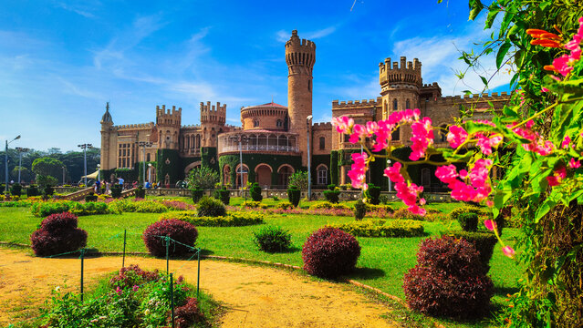 "Bangalore Palace" Images – Browse 1,302 Stock Photos, Vectors, and ...