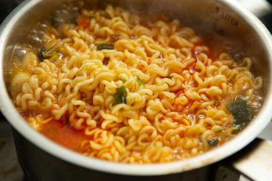 รูปภาพRamyon – เลือกดูภาพถ่ายสต็อก เวกเตอร์ และวิดีโอ5,289 | Adobe Stock