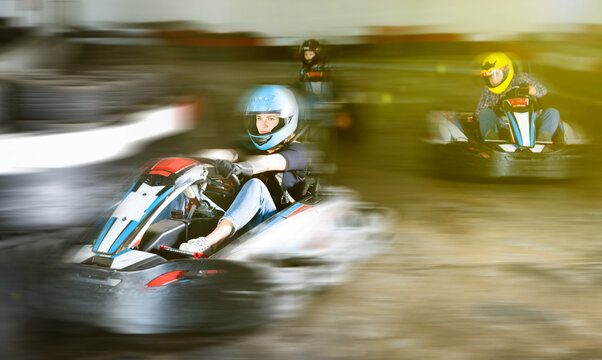 Go-Carting bilder – Bläddra bland 11,839 stockfoton, vektorer och ...