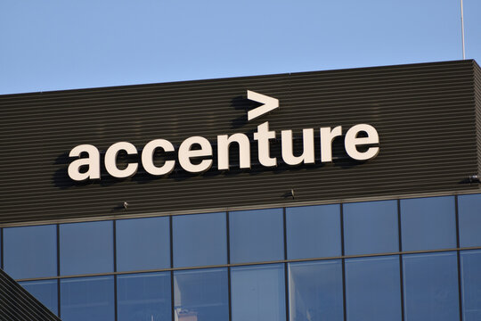 Accenture Consulting Logo