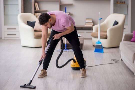 Singlehaushalt Bilder – Durchsuchen 130,604 Archivfotos, Vektorgrafiken ...