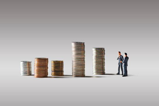 Penge Billeder – Gennemse 7,031,705 stockfotos, vektorer og videoer ...