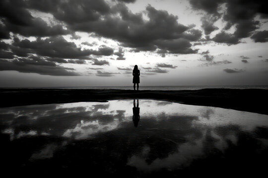 รูปภาพYearning – เลือกดูภาพถ่ายสต็อก เวกเตอร์ และวิดีโอ5,358,275 ...