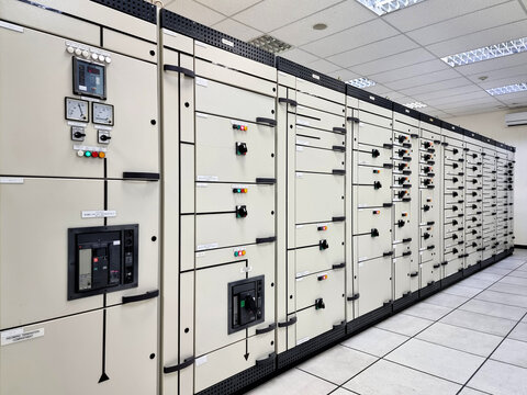 "Motor Control Center" Images – Browse 431 Stock Photos, Vectors, and ...