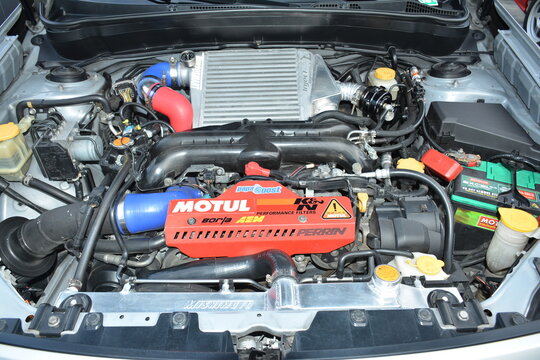 Imágenes de "Subaru Forester": descubre bancos de fotos, ilustraciones, vectores y vídeos de 74 ...