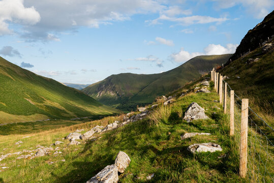 "Mach Loop"-Bilder: Stock-Fotos & -Videos. | Adobe Stock