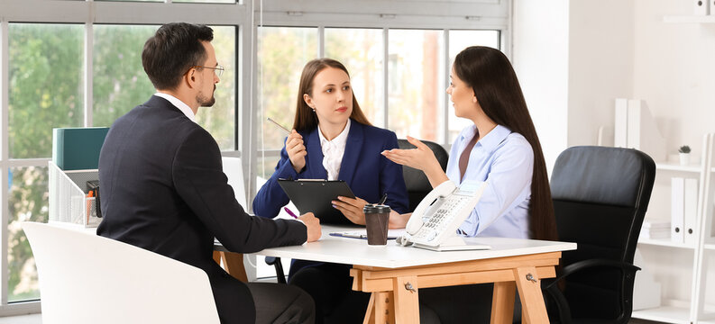 Job-Interview Bilder – Durchsuchen 317,483 Archivfotos, Vektorgrafiken ...