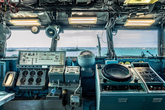 Navy Ship Interior Images – Browse 3,023 Stock Photos, Vectors, and ...