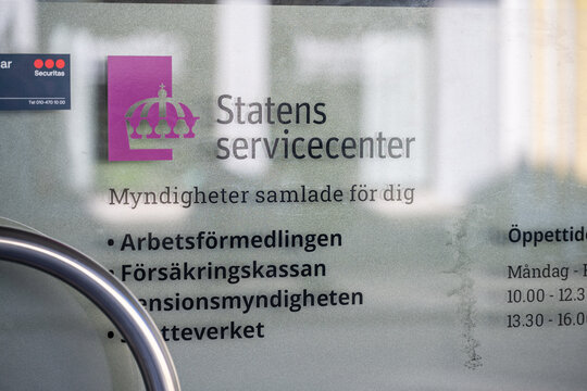 Servicecenter Images – Browse 637 Stock Photos, Vectors, and Video ...