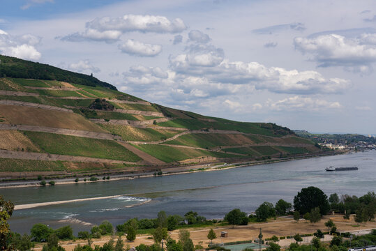 "Binger Loch" Images – Parcourir 120 le catalogue de photos, vecteurs ...