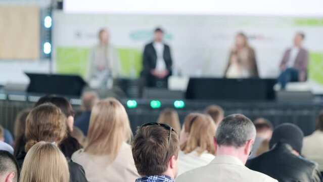 「Symposium」の写真素材 | 21,901件の無料イラスト画像 | Adobe Stock