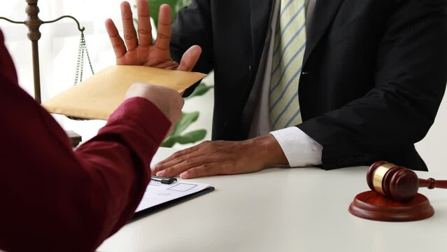 Imágenes de Cohecho: descubre bancos de fotos, ilustraciones, vectores ...