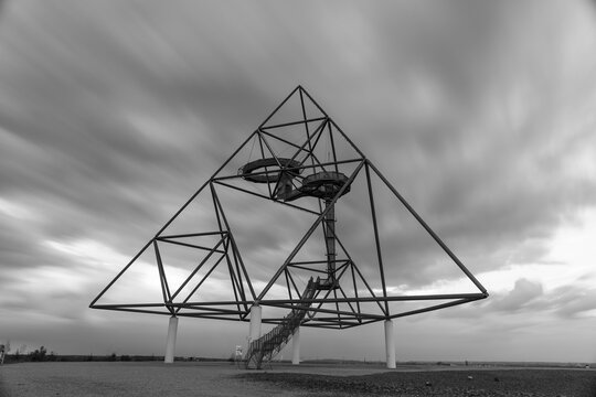 Tetraeder Images – Browse 10,170 Stock Photos, Vectors, and Video ...