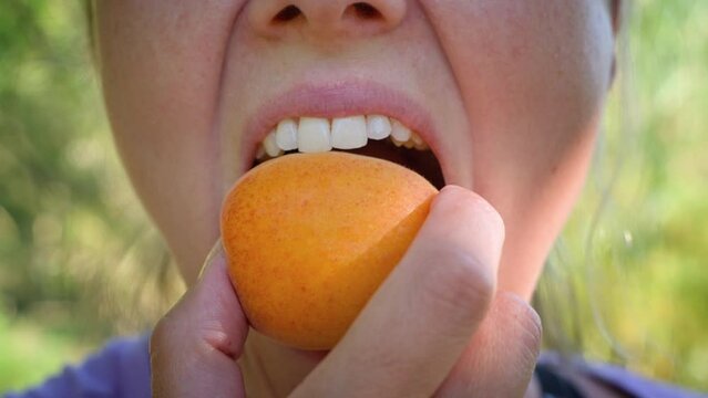 Woman Food Bite Images – Browse 69,168 Stock Photos, Vectors, and Video ...