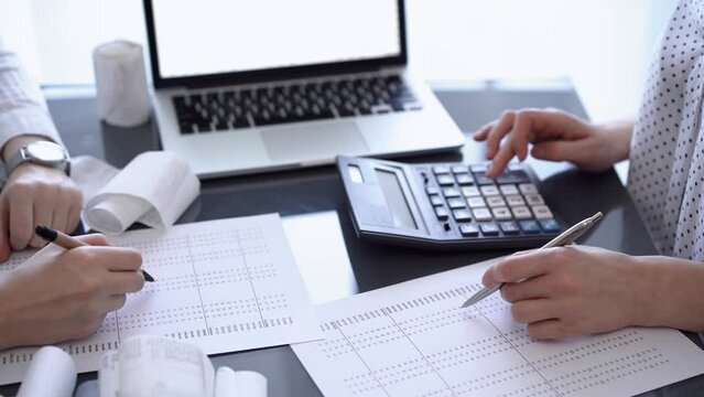Laptop Receipts Images – Browse 25,546 Stock Photos, Vectors, and Video ...