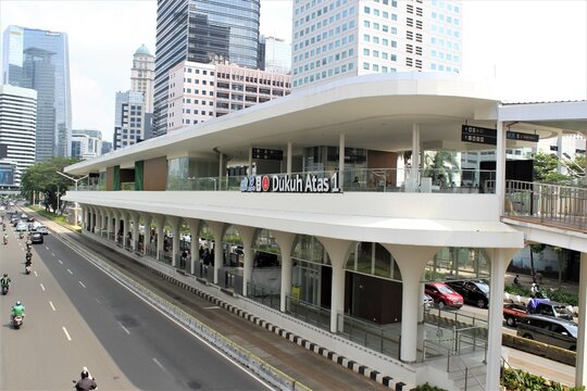 รูปภาพTransjakarta – เลือกดูภาพถ่ายสต็อก เวกเตอร์ และวิดีโอ274 | Adobe ...