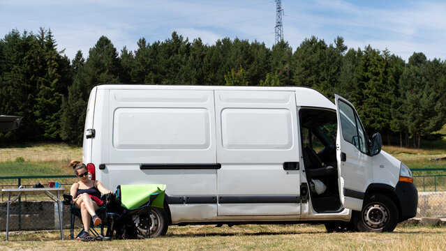 รูปภาพSuntanned – เลือกดูภาพถ่ายสต็อก เวกเตอร์ และวิดีโอ1,465,448 ...