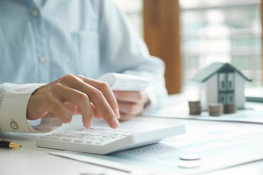 Real Estate Calculations Images – Browse 34,880 Stock Photos, Vectors ...