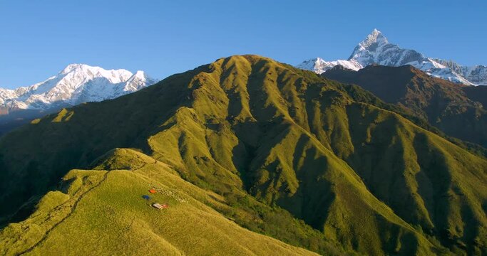 「Machhapuchhre」の写真素材 | 1,105件の無料イラスト画像 | Adobe Stock