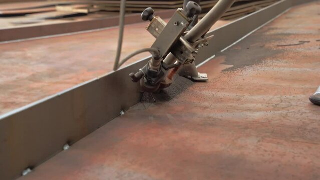 "Submerged Arc Welding" Images – Browse 149 Stock Photos, Vectors, and ...
