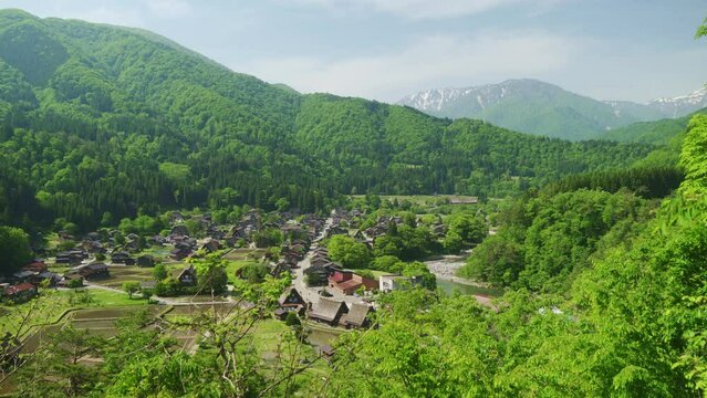 「Shokawa」の写真素材 | 92件の無料イラスト画像 | Adobe Stock