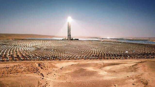 Solar Tower Images – Browse 24,860 Stock Photos, Vectors, and Video ...