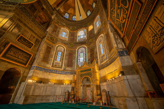 รูปภาพMihrab – เลือกดูภาพถ่ายสต็อก เวกเตอร์ และวิดีโอ4,714 | Adobe Stock