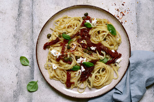 Kapers Bilder – Durchsuchen 439 Archivfotos, Vektorgrafiken und Videos ...