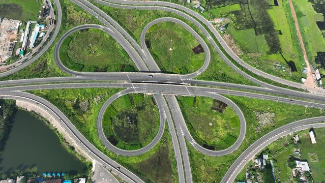 "Cloverleaf Images – Parcourir 10,133 le catalogue de photos, vecteurs ...