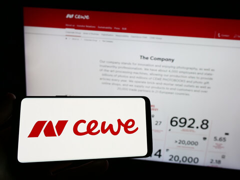 Cewe Images – Browse 15 Stock Photos, Vectors, and Video | Adobe Stock