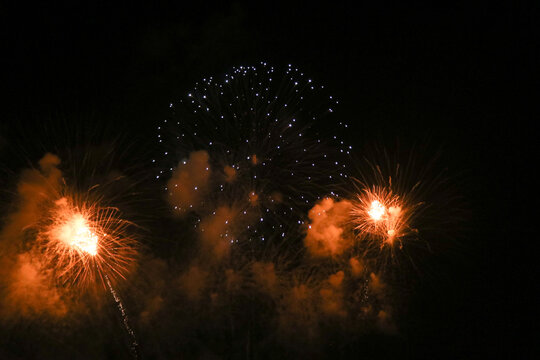 พลุ Images – Browse 52 Stock Photos, Vectors, and Video | Adobe Stock