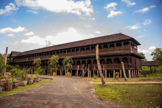 รูปภาพLonghouse – เลือกดูภาพถ่ายสต็อก เวกเตอร์ และวิดีโอ2,897 | Adobe Stock
