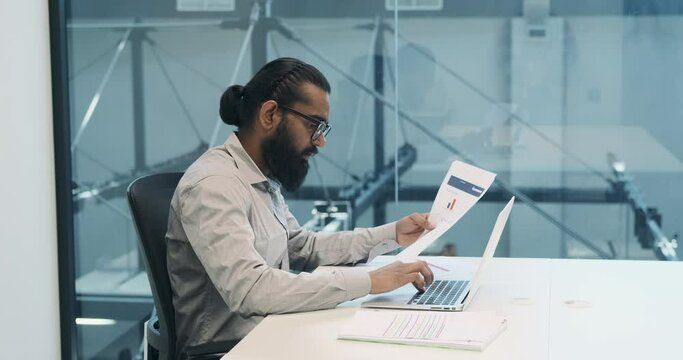 Transcriptionist Images – Browse 645 Stock Photos, Vectors, and Video ...