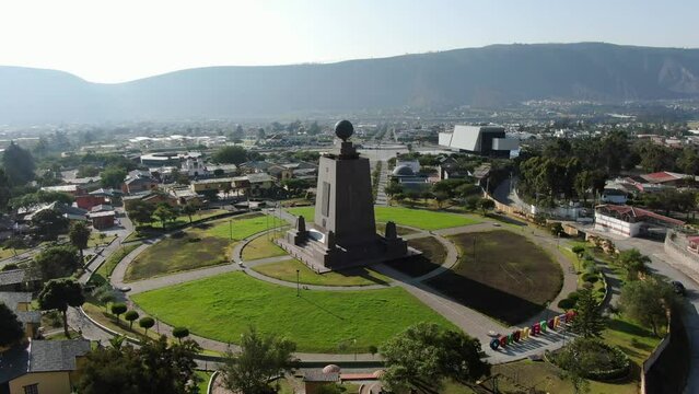 "Mitad Del Mundo" Images – Browse 820 Stock Photos, Vectors, and Video ...