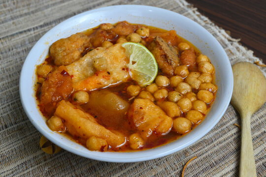 Baso Bilder – Durchsuchen 1,364 Archivfotos, Vektorgrafiken und Videos ...