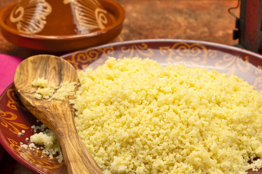 Griess Bilder – Durchsuchen 39,273 Archivfotos, Vektorgrafiken und ...