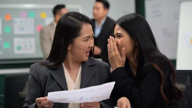 Woman Gossiping Images – Browse 168,968 Stock Photos, Vectors, and ...