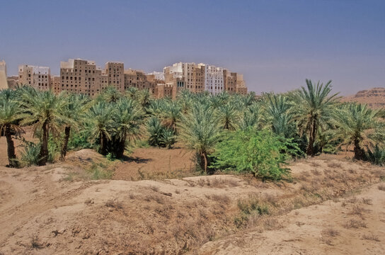Hadramawt Bilder – Durchsuchen 166 Archivfotos, Vektorgrafiken und ...