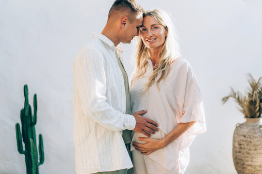 "Pound Hug" Immagini - Sfoglia 21,796 foto, vettoriali e video Stock ...