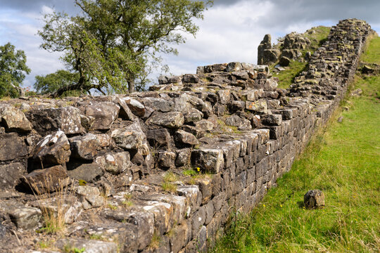 "Hadrian's Wall" Images – Browse 963 Stock Photos, Vectors, and Video ...