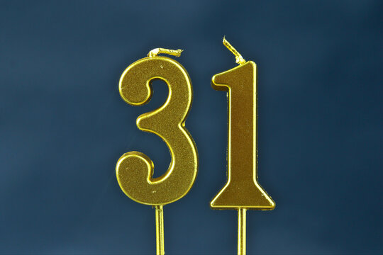 "Thirty First" Bilder – Durchsuchen 430 Archivfotos, Vektorgrafiken und ...