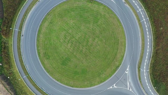 "Circular Road" Images – Browse 40,637 Stock Photos, Vectors, and Video ...