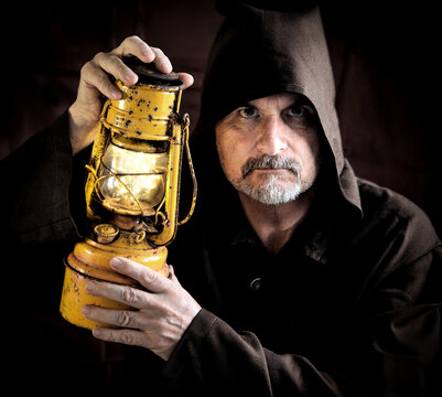 「Evil Monk」の写真素材 | 3,157件の無料イラスト画像 | Adobe Stock