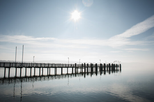 รูปภาพShutterstock – เลือกดูภาพถ่ายสต็อก เวกเตอร์ และวิดีโอ7,012 ...