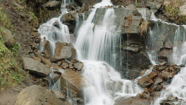 "Flow Down" Images – Parcourir 1,574 le catalogue de photos, vecteurs ...