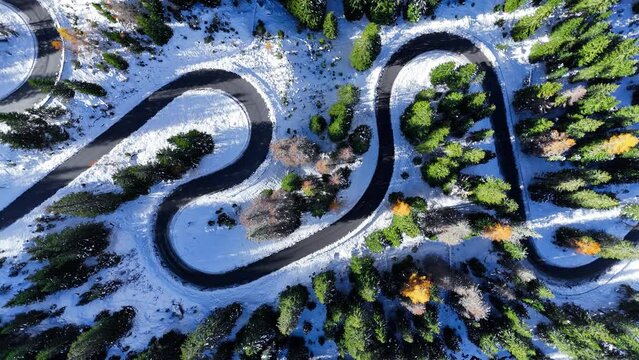 "Serpentine Road" Images – Browse 3,406 Stock Photos, Vectors, and ...