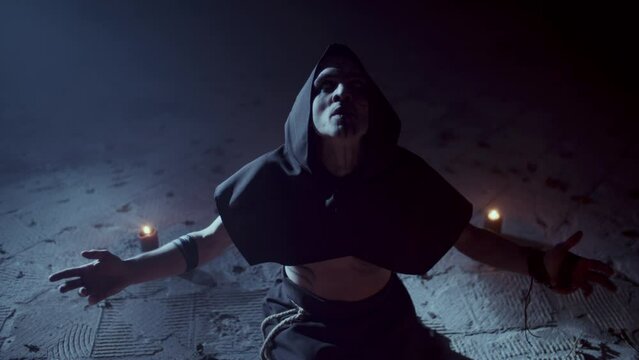 Demonism Bilder – Durchsuchen 10,419 Archivfotos, Vektorgrafiken und ...